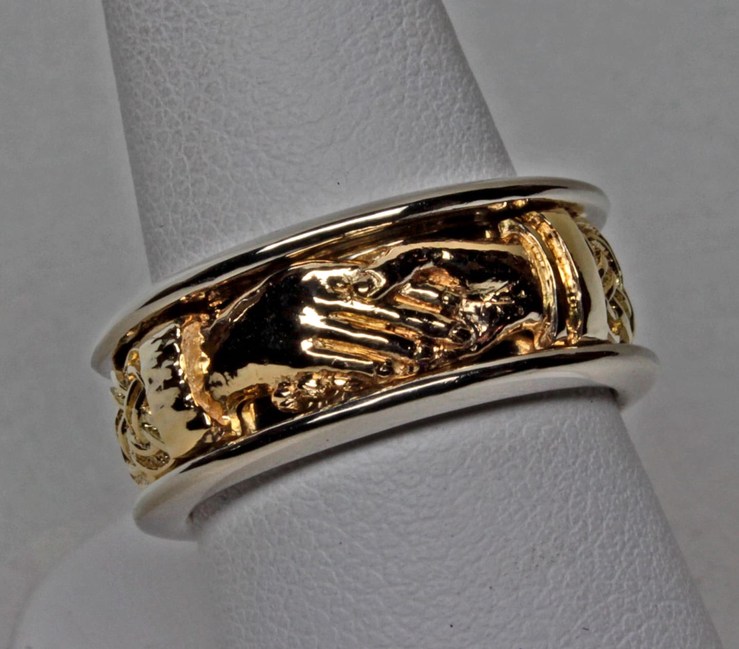 Celtic Clasping Hands Band, 18K,14D white Gold,Victorian era