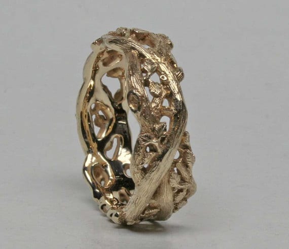 Woodland Vine ring, A beautiful band of vines and leaves