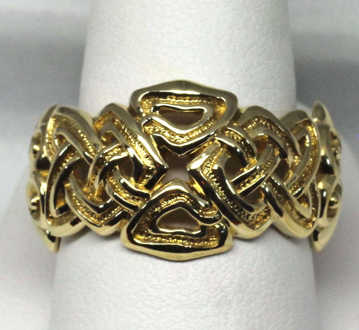 Celtic Knot Band Wide Version design by George Postgate,